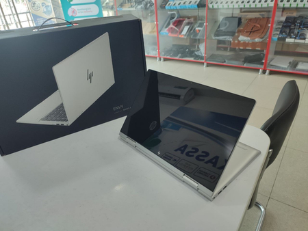 Hp envy core i7 yangisidan keldi x360 16/512