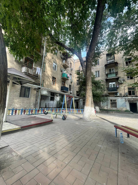 Сдается в Аренду квартира 3ком Новомосковская Стадион Старт (10385)