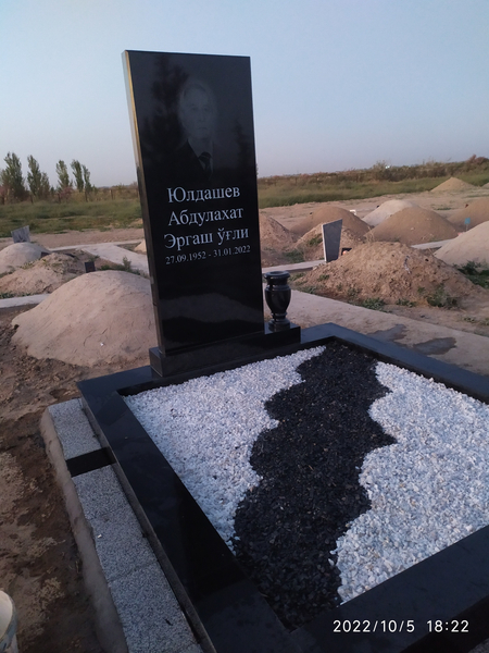 Asalomu alaykum Qabir toshlarni arzon va sifatli optom narxda qilamiz