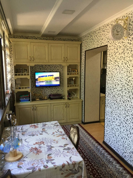 Сдаётся 4/1/4 на ул.Муминова