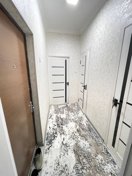 Yunsobod 15 kv 2/2/4 yevra remont balkon 1.5/6  xonalri razdelni