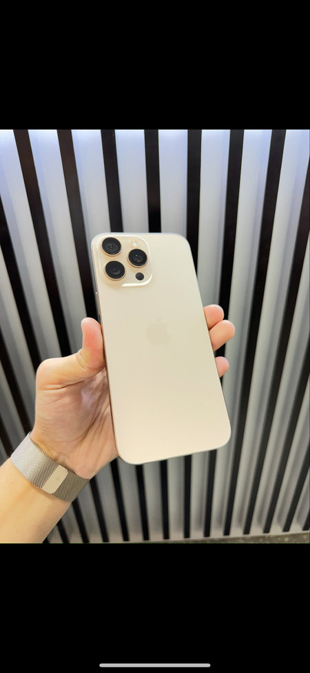 Iphone 16 Pro Max Disert Titanium