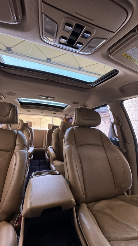 Срочно продаю свою KIA CARNIVAL 2015