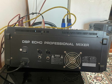 Mixer Sar pult holati yangi sotiladi