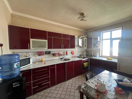 2  хона + мансард 3 хона жами 5 хона  янги қурилган квартира.