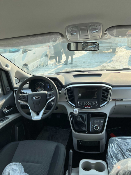 Jac M4 MiniBus 11 ўриндиқли