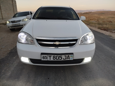 Srochna Moshina Sotiladi Lacetti 1.8