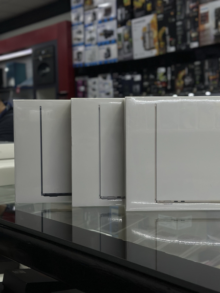 MacBook Air M2 13inch