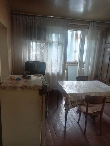 Продаю Квартиру Яшнабадский р-он Авиасозлар 2-ком 2-этаж 2-этажном Дом