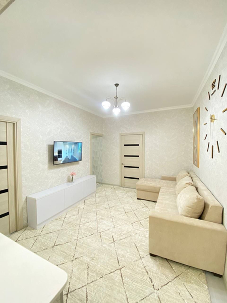 Новза Метро.2*3/1/4 Зеркалка 50м2 С мебелом техника Упаковка Срочна