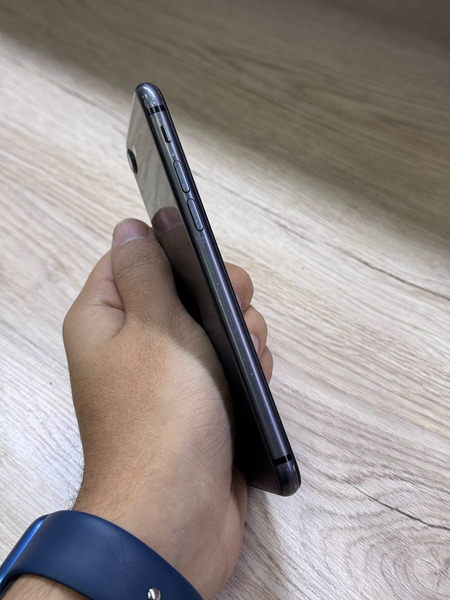 iPhone 8 64Gb black