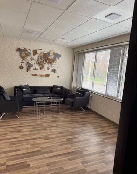 Аренда под офис Алгоритим , Атлас 400м2 , 7$ окончательно