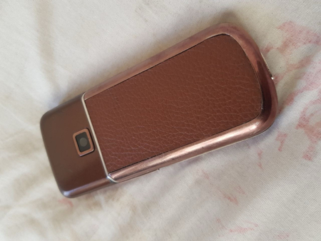 Nokia 8800 saphire arte
