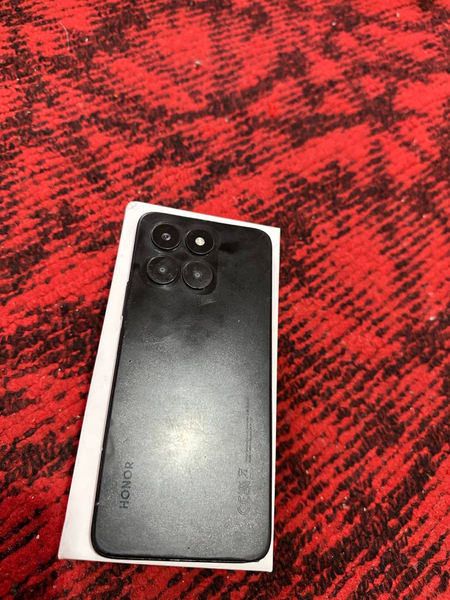 HONOR x6a zur holda