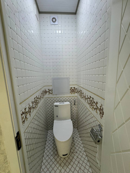 Срочно продаётся 3в4-комнатная 3в4/3/4 Юнусабад-11 Мега метро А.Даниш