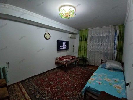 ЦУМ метро космонавтов 2/10/12 75м2 спец план