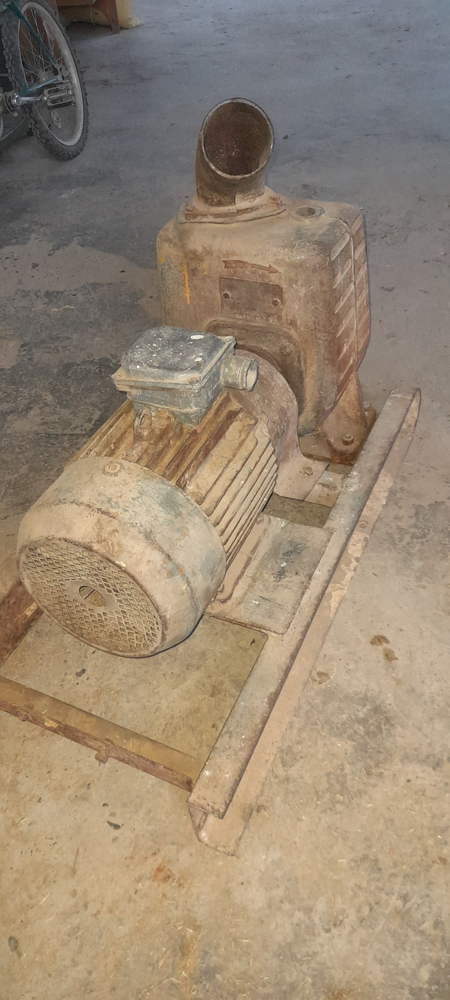 Suv nasos mator 3 fazali andijon mator 1500 abarodli zor ishlaydi