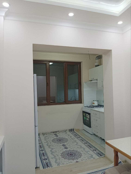 Срочно продается 2х комнатная на Юнусабаде 19 кв.(м999)
