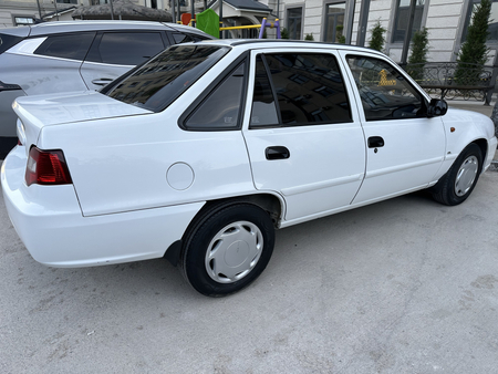 Nexia 2 1.6dons sotiladi