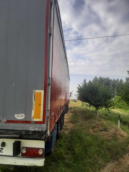Камаз тегач прицеп шмиц