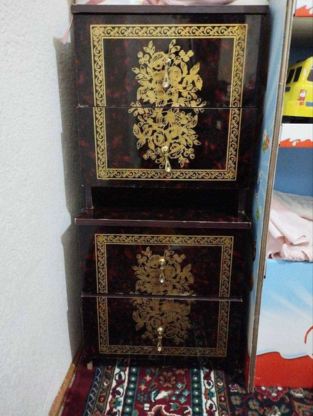 Спалный горнитур сотилади.