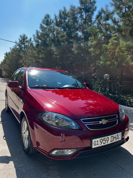 Продаётся Lacetti 2020г.в. Пробег 62000км в идеальном состоянии