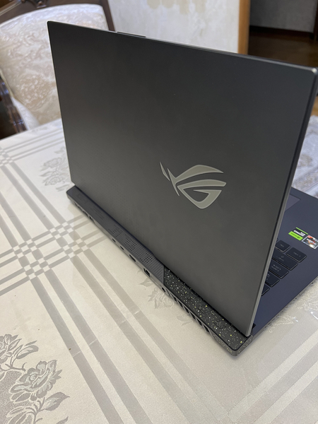 Asus Rog Strix g713 RTX 3050