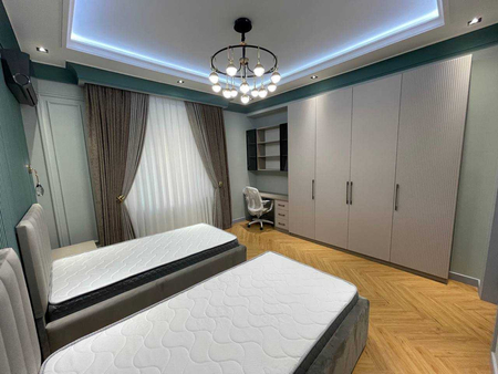 S Сдам СРОЧНО уютную кв-ру для семьи 3-ком 5/9 Ор-р Буз-базар