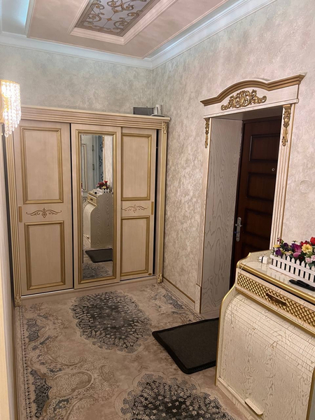 Yakkasaroyda arendaga 3 ta qizlaga kvartiraga qo\\\'yiladi