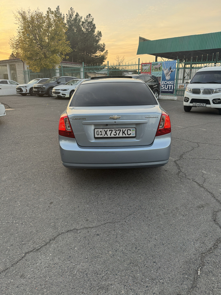 Jentra 2015 yil 106000 yurgan xolati zor