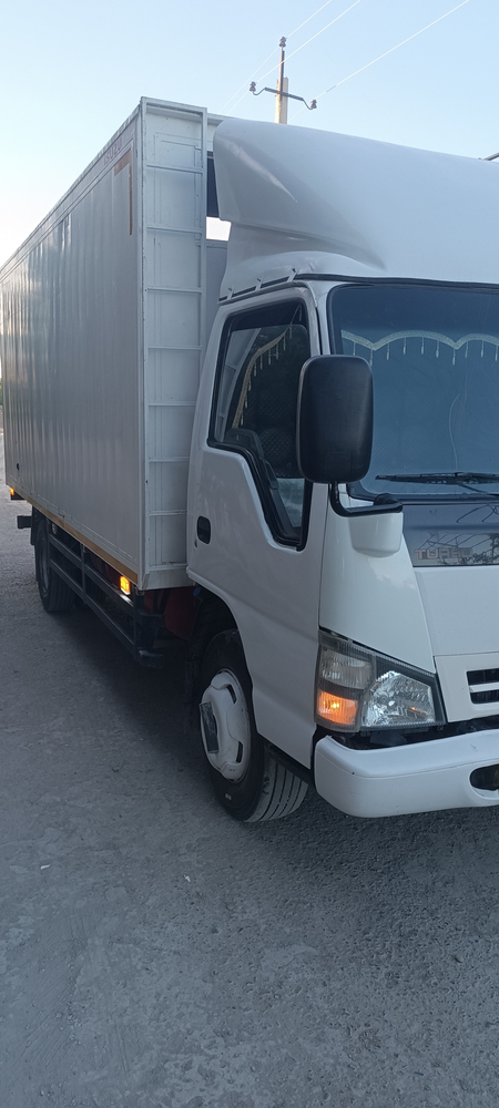 Isuzu sotiladi holati a'lo