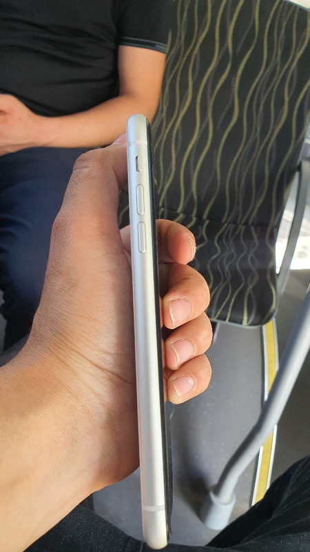 Iphone 11 64gb sotiladi