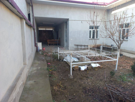 Uy sotiladi yaxshi uy