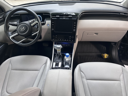 Hyundai Tucson hitech, 2022 dekabr ideal.
