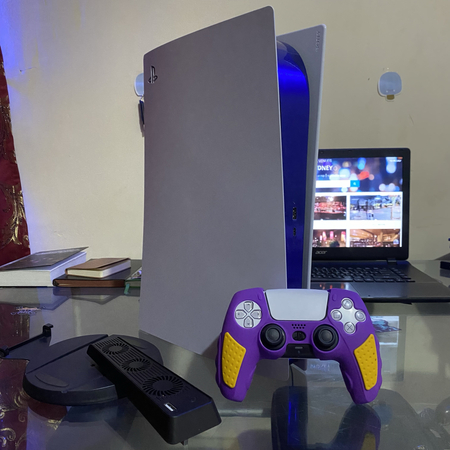 Playstation 5 + игры аксессуары