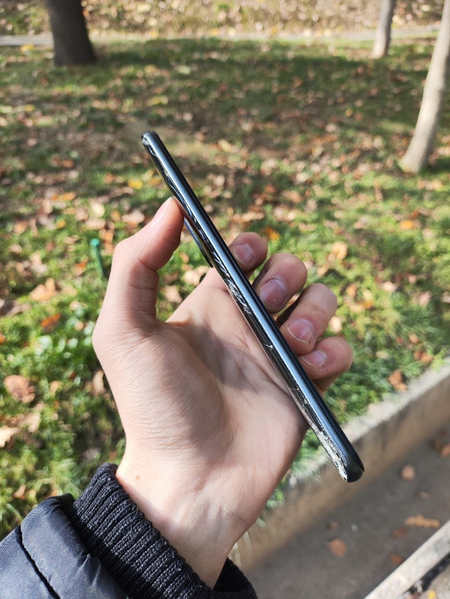 Redmi K40 (Poco F3) 8/128gb