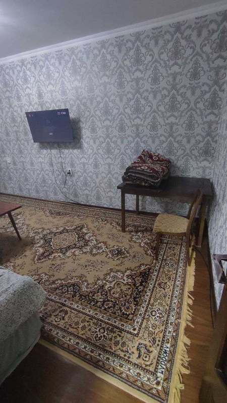 2 xonali kvartiraga sheriklikka o'gil bola kerak.