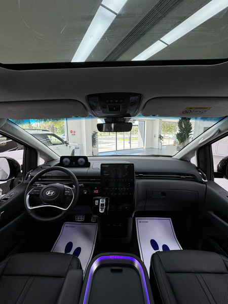 В НАЛИЧИИ Hyundai Staria от официального дистрибьютора!