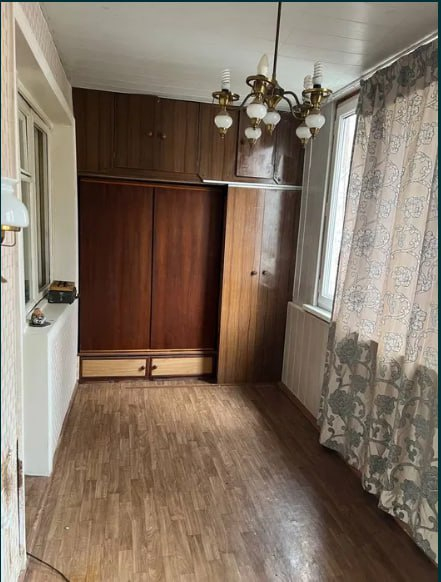 Чиланзар 23кв  2/2/5   2*6м²   52м²