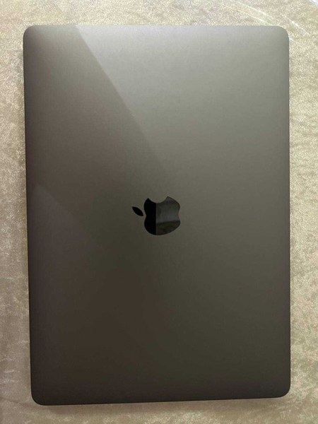 APPLE MacBook Pro (13 дюймов 2020 г четыре порта Thunderbolt 3)