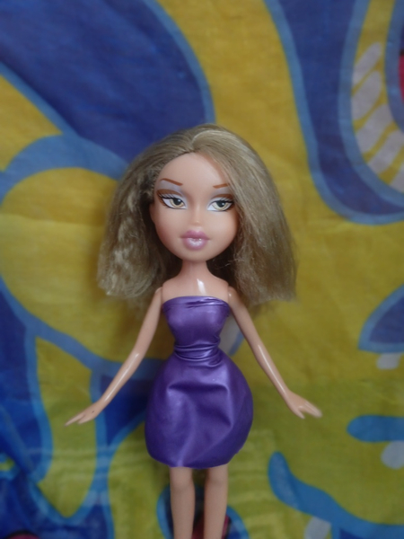 Куклы      BRATZ