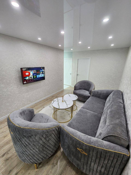 Бобура 3/2/5 евро, всё новое, Luxury, ТЦ Next