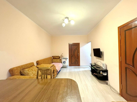 Метро Буюк Ипак Йюли Максим Горький , 2в3/3/4 , балкон 1.5*3 , 66 000