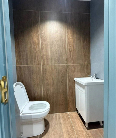 По Шото Руставели 70 м2\\\' Аренда