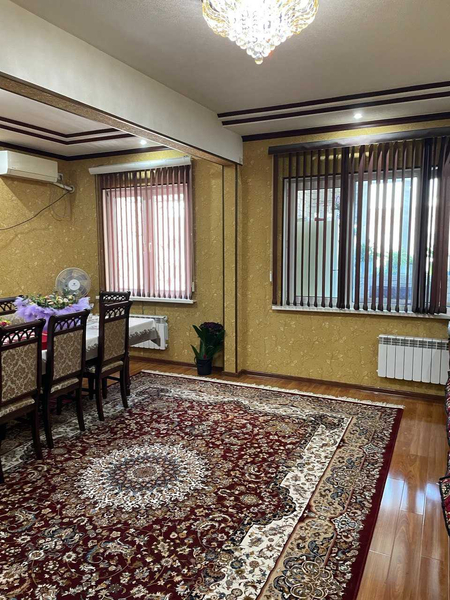 Продам 4 комнатную квартиру на Карасу -2