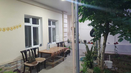 Продам дом на участке (3 сотки)в Мирзо-Улугбекском районе  (ДИ140817)