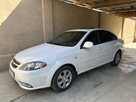 Gentra Elegant plus AT 2020 (Noyabr) 
ABS, Luk, magitafonlari bor
Prob