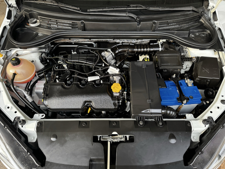Продается Lada Vesta 1.6