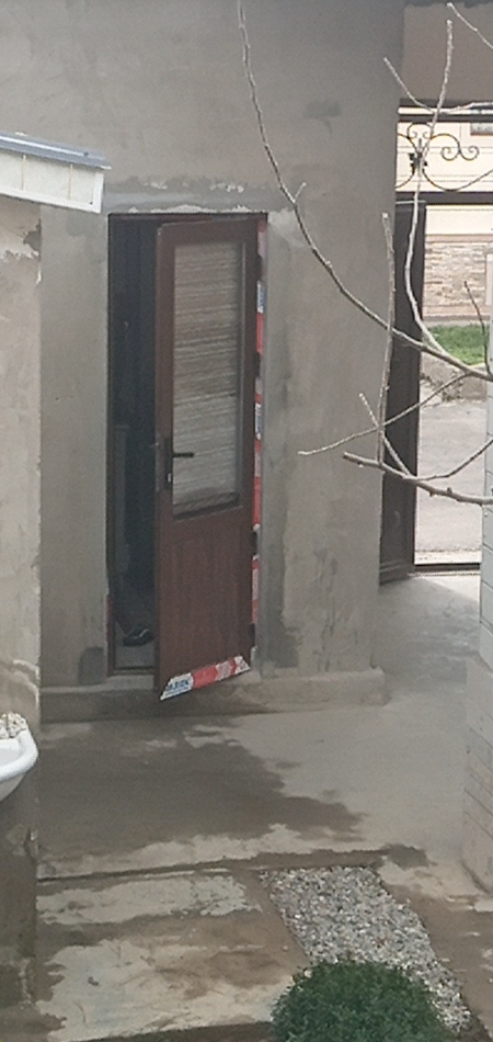 Ижарага уй бор. Домбирабодда