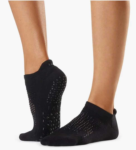 Нескользящие носки с пальцами ToeSox для пилатеса и йоги